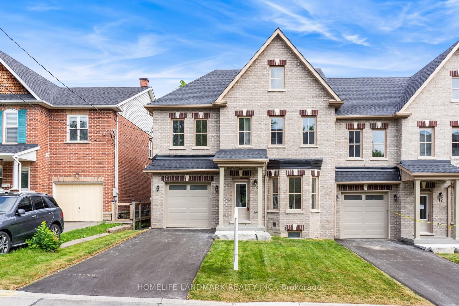 10 Deer Park Lane, Markham, Ontario L3P2B5 For Sale | HouseSigma