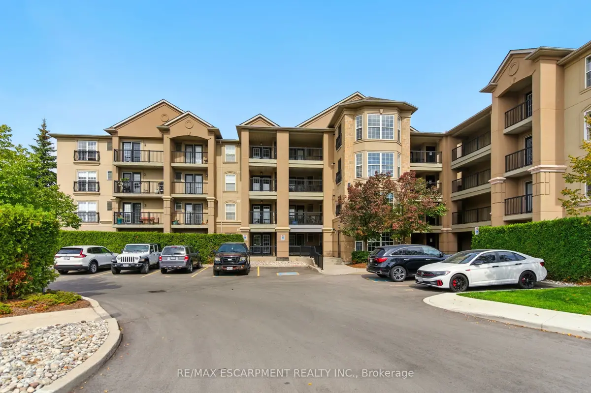 110 - 2055 Appleby Line, Burlington, Ontario Sold History | HouseSigma