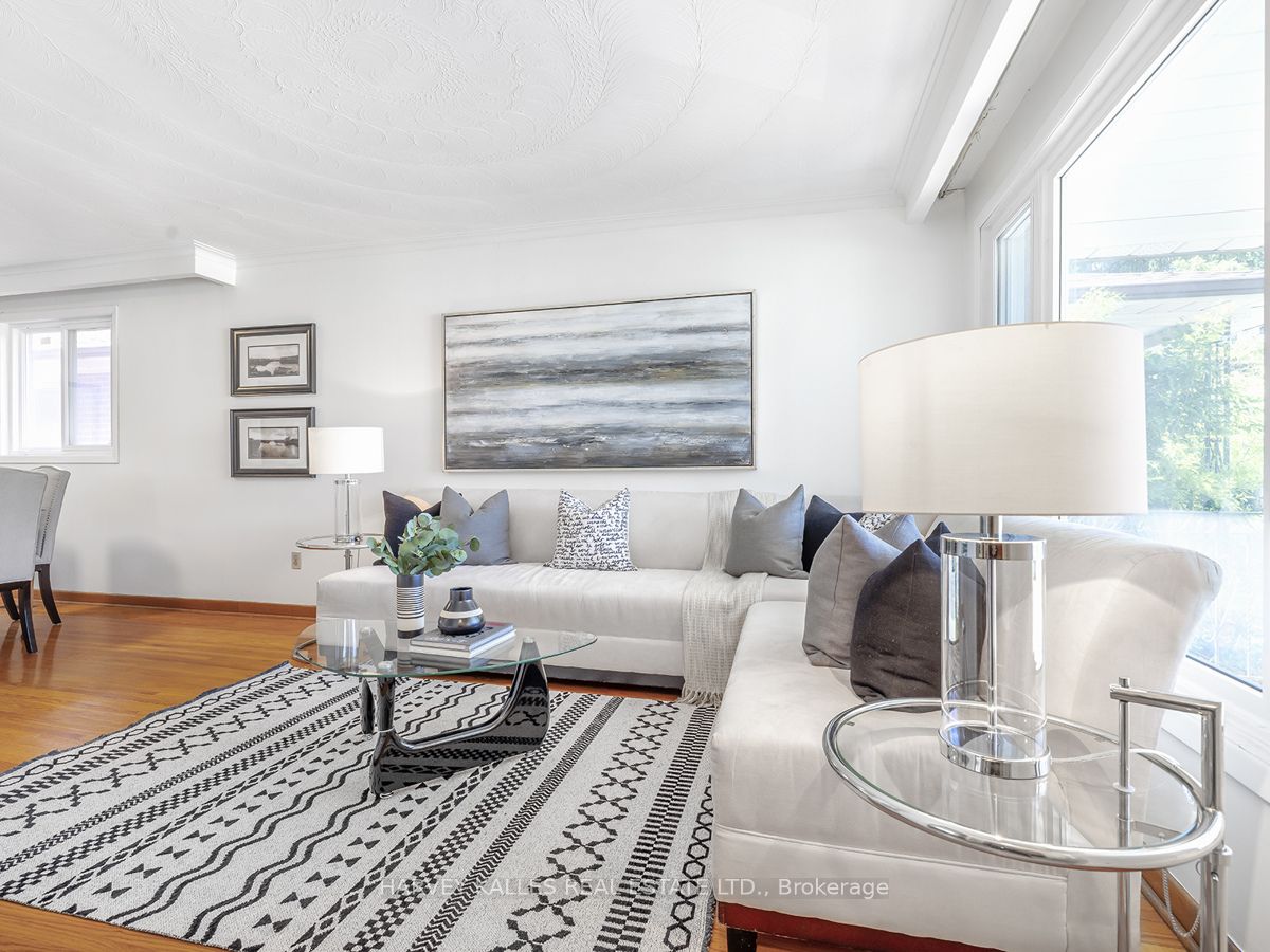 623A Mcroberts Ave, Toronto, Ontario M6E4R5 Sold History | HouseSigma