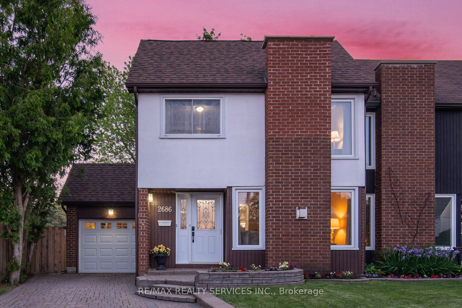 2686 Canberra Rd, Mississauga, Ontario L5N1M7 Sold History | HouseSigma